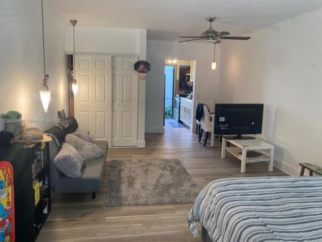 641 Espanola Way #9, Miami Beach, FL 33139