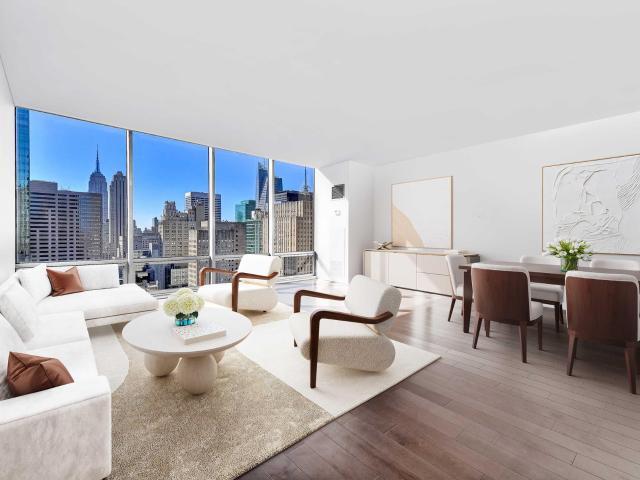 641 Fifth Avenue, New York, NY