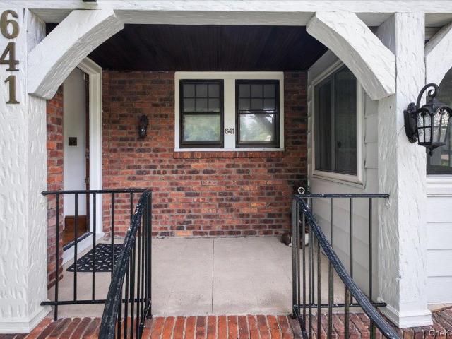 641 Secor Road