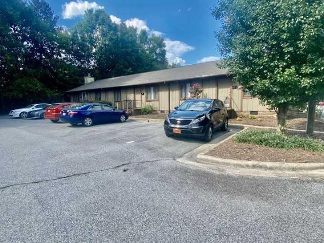 641 Statesville Blvd 2 Bedroom Apartment for Rent at 641 Statesville Blvd, Salisbury, NC 28144