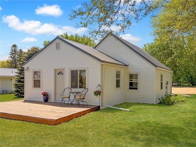 641 Summit Ave, Balaton, MN 56115