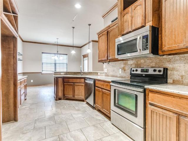 641 SW 28th Street