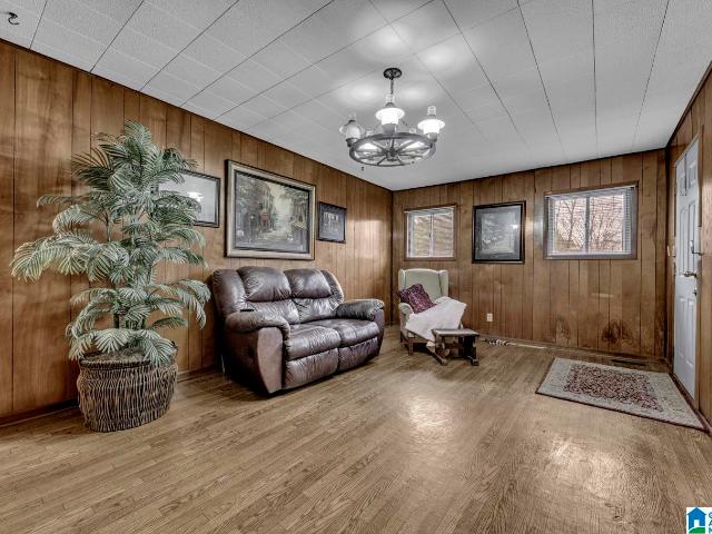 641 Pineywood Road