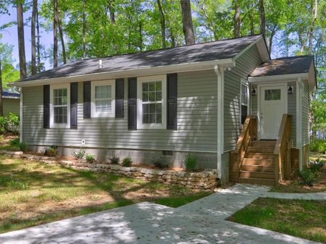 641 Ragsdale Rd, Sharpsburg, GA 30277