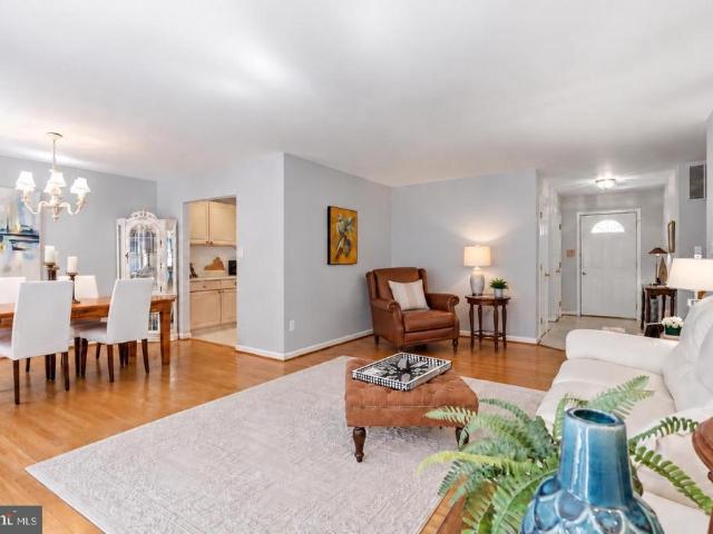 6424 Alloway Court