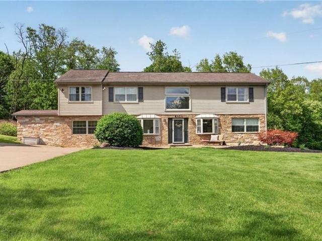 6424 Churchill Rd, Bethel Park, PA 15102