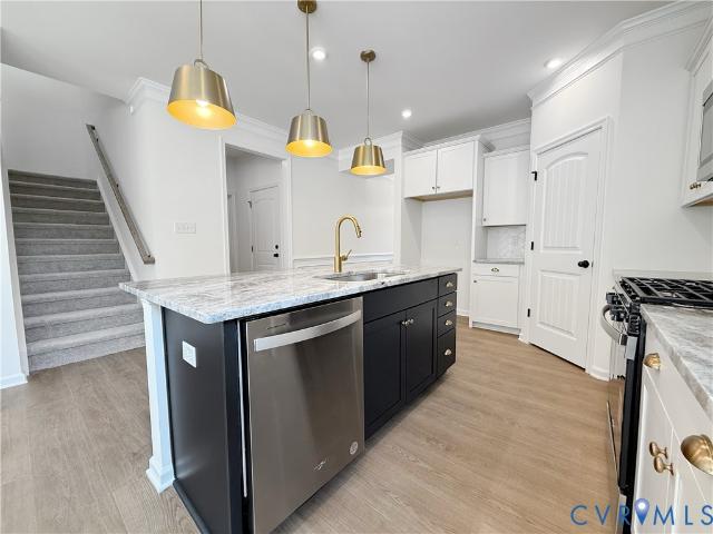 6424 Quinlynn Place