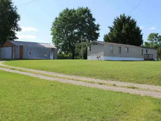 6425 N CARIS RD, VESTABURG, MI 48891 Single Family Residence F.