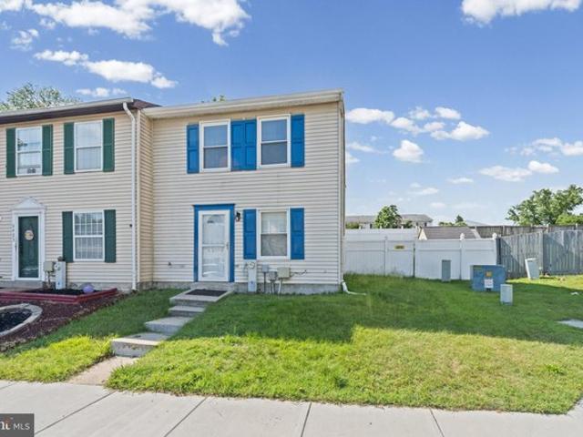 6425 Lacrosse Ln NE, Glen Burnie, MD 21061