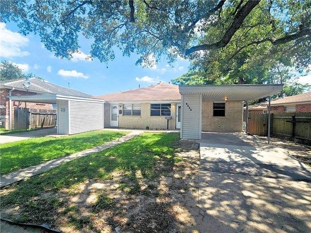 6425 Park Manor Dr, Metairie, LA 70003