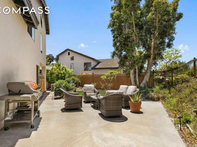 6426 Caminito Listo, San Diego, CA