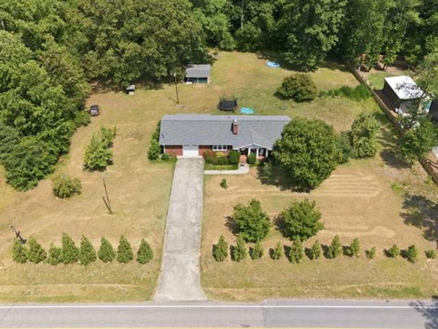 6427 Johnson Pond Rd, Fuquay Varina, NC 27526
