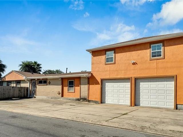 6427 Pines St Blvd, New Orleans, LA 70126