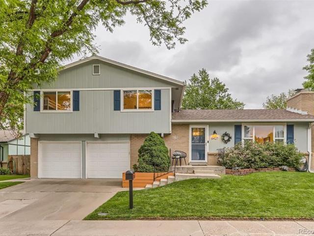 6427 W 82nd Dr, Arvada, CO 80003