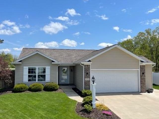 6428 Valleywood Ct, Avon, IN 46123