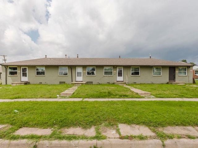 6428 6 E Cottonwood, Wichita, KS 67207