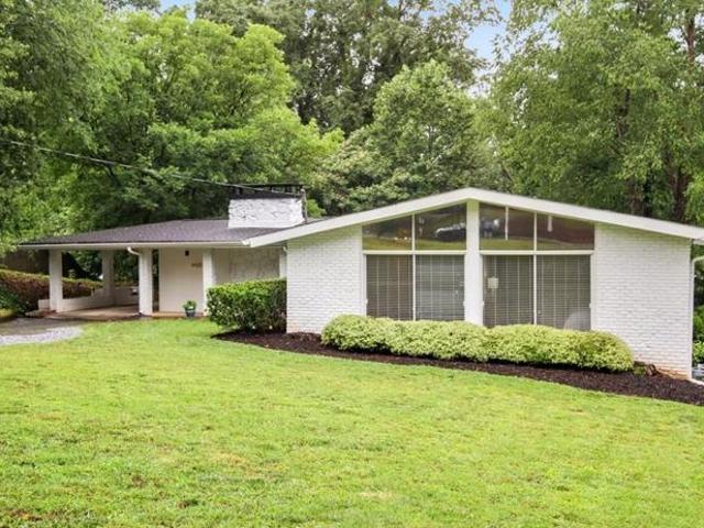 6420 N Hampton Dr, Sandy Springs, GA 30328