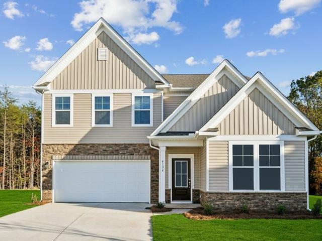 6420 Ludell Ln, Charlotte, NC 28215