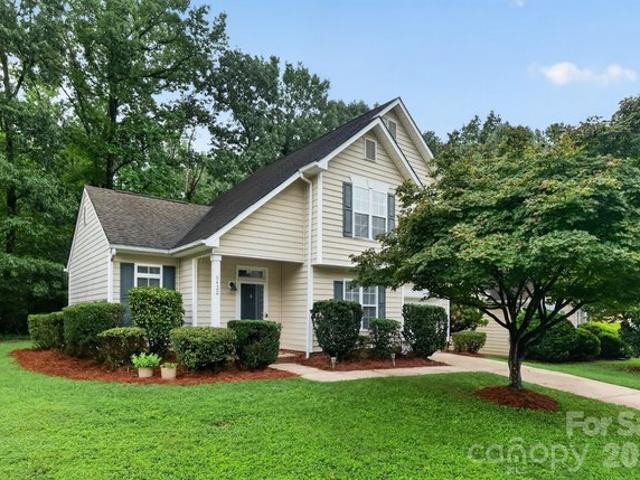6420 Spanish Moss Ln, Charlotte, NC 28262