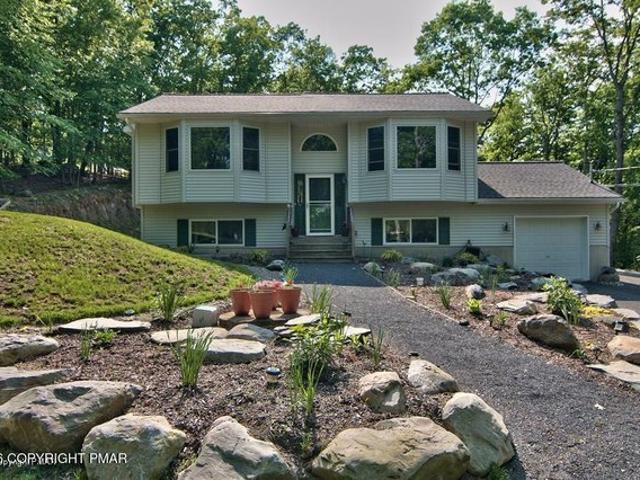 6421 Chucks Rd, East Stroudsburg, PA 18302