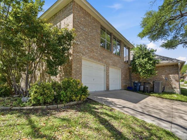 6421 Fershaw Place