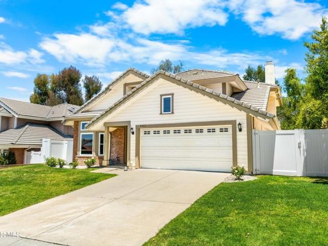 6421 Smoke Tree Ave, Oak Park, CA 91377