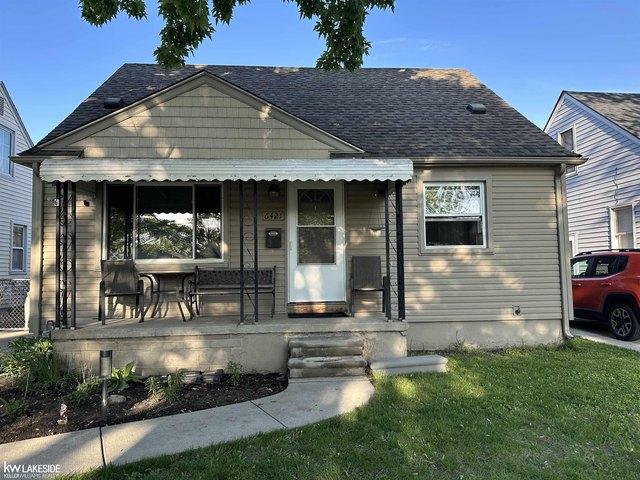 6421 Weddel St, Taylor, MI 48180