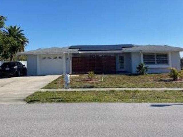 6422 Fabian Rd, North Port, FL 34287