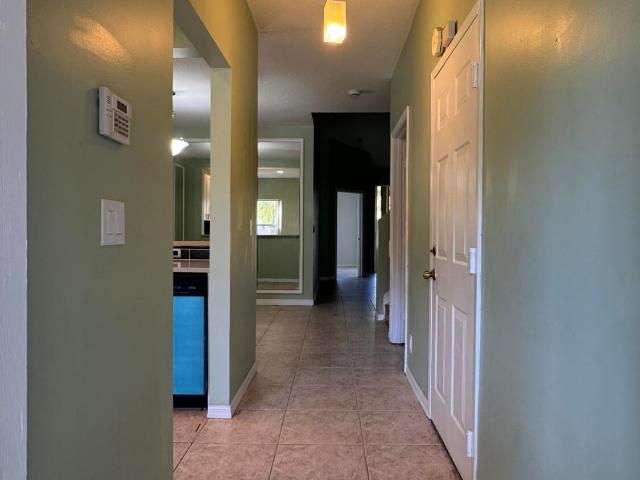 6422 Park Lake Cir, Boynton Beach, FL 33437 | MLS #R11169 | Compass