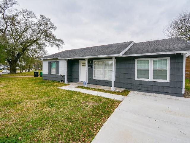 6422 Sherwood Drive