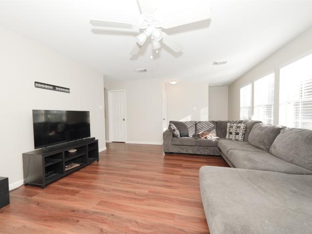 6423 Austinville Dr, Katy, TX 77449 | MLS #3687 | Compass