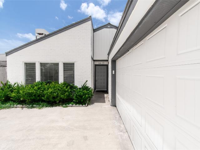 6423 Coachwood Drive