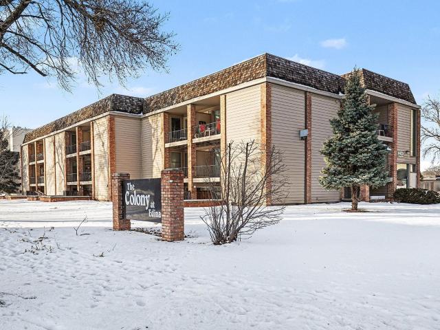 6423 Colony Way, Unit 3L, Edina, MN 55435 | MLS #7001