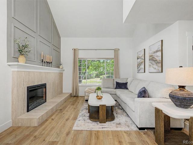 6423 E Long Circle