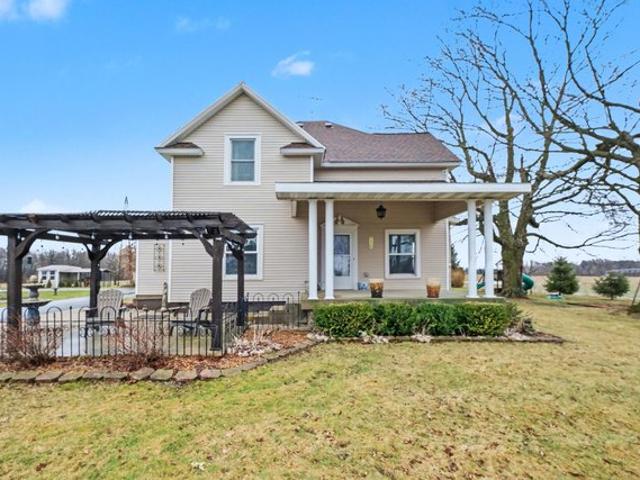 6423 S Briggs Dr, Greenville, MI 48838