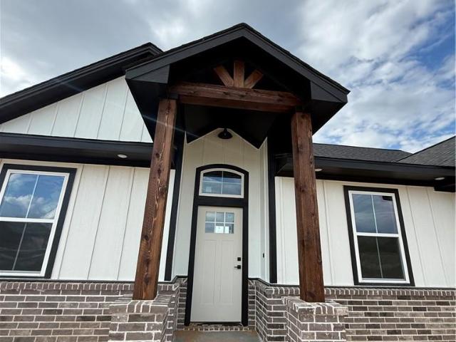 6423 Scenic View Trail