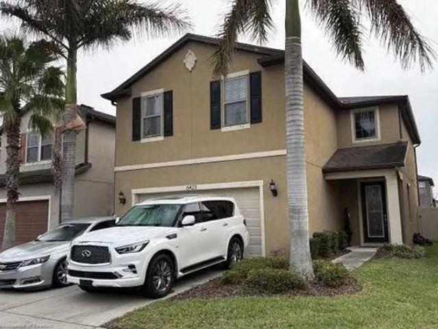 6423 Yellow Buckeye Dr, Riverview, FL 33578