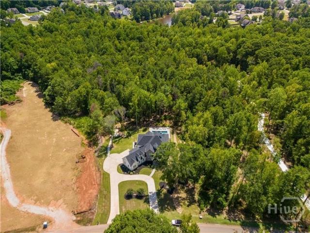 642 Canter Way