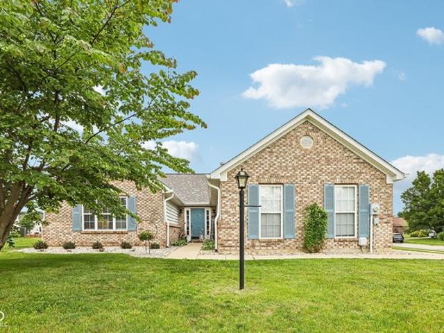 642 Crossfield Dr, Indianapolis, IN 46239