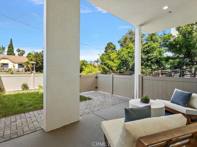642 E Fairview Blvd, Inglewood, CA 90302 | MLS #SB26154