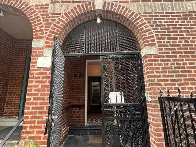 642 East 223rd Street | Compass