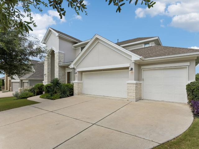 642 Jacksdaw Dr