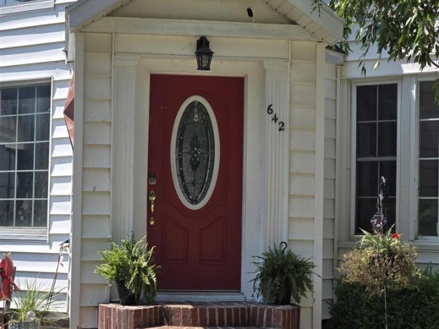 642 Maple Street