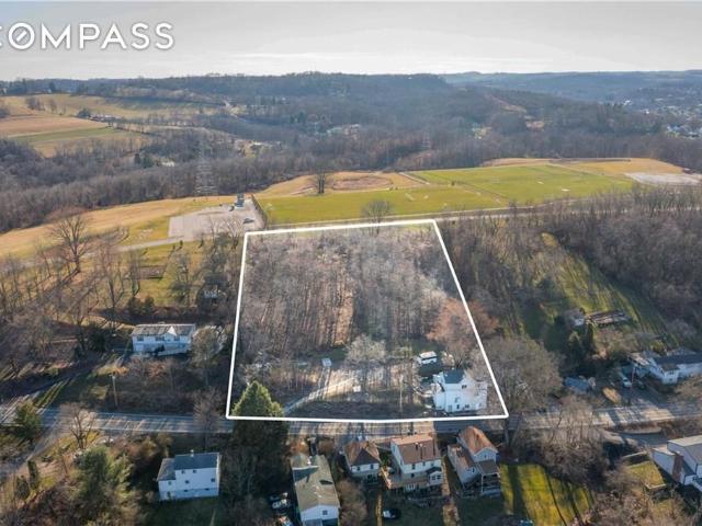 642 Seminary Ave, Oakdale, PA