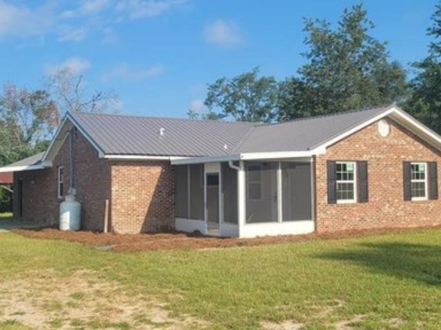 642 Pine Valley Rd, Douglas, GA 31535