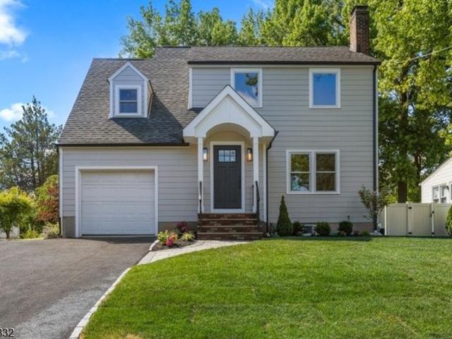 642 Roosevelt St, Westfield, NJ 07090