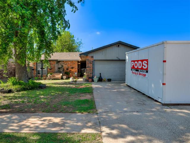 642 W Linden Drive