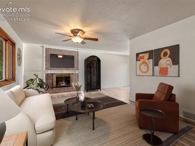 642 Valjean Place