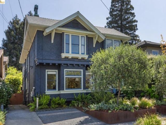 6434 Regent St, Oakland, CA 94618