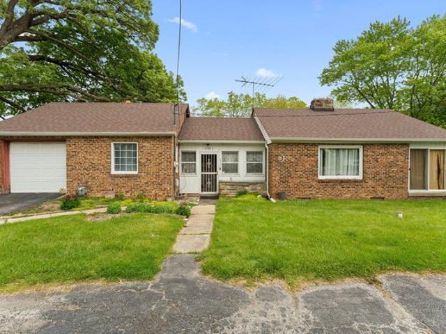 6435 Madison St, Merrillville, IN 46410